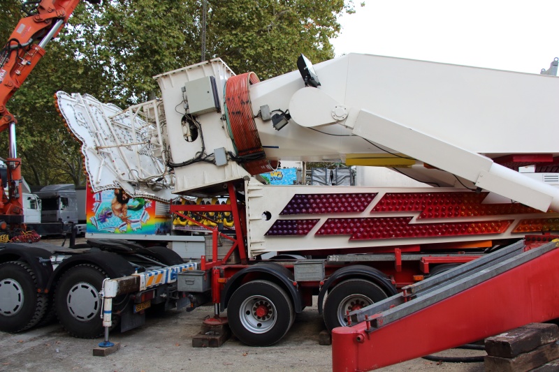 montage Top Scan Poseidon's Rache Mondial Rides 🎢 TURBO KERMIS 🎡