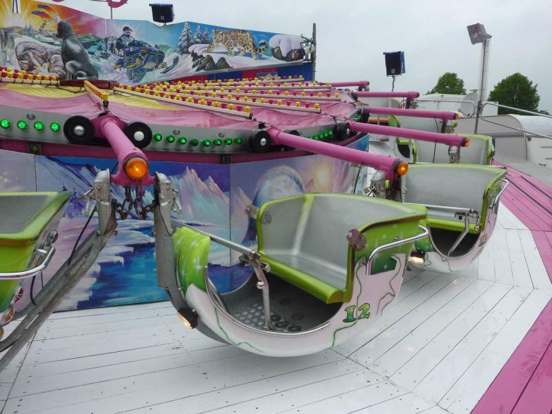 exploitation Husky Bob Sobema 🎢 TURBO KERMIS 🎡