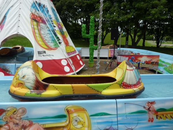 montage La rivière enchantée Industrie Ricreative Srl 🎢 TURBO KERMIS 🎡