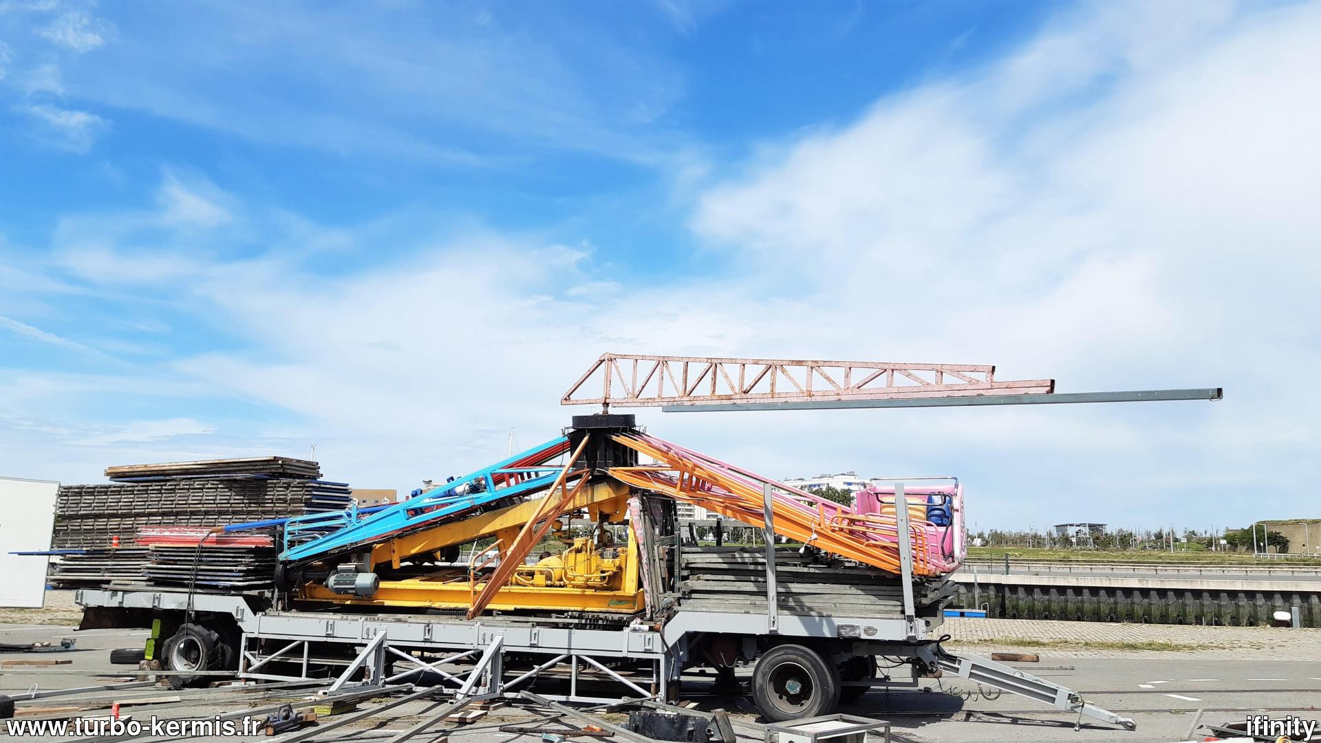 montage Hully Gully Mack Rides 🎢 TURBO KERMIS 🎡