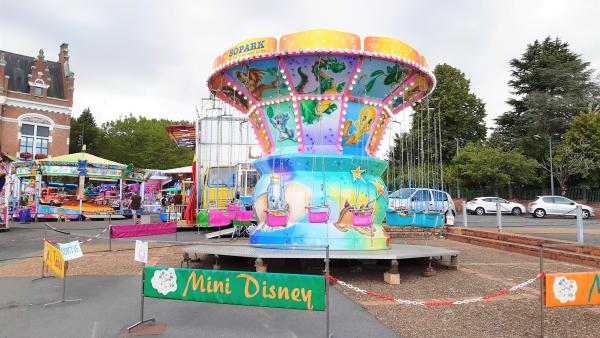 Mini Disney Sopark 🎢 TURBO KERMIS 🎡
