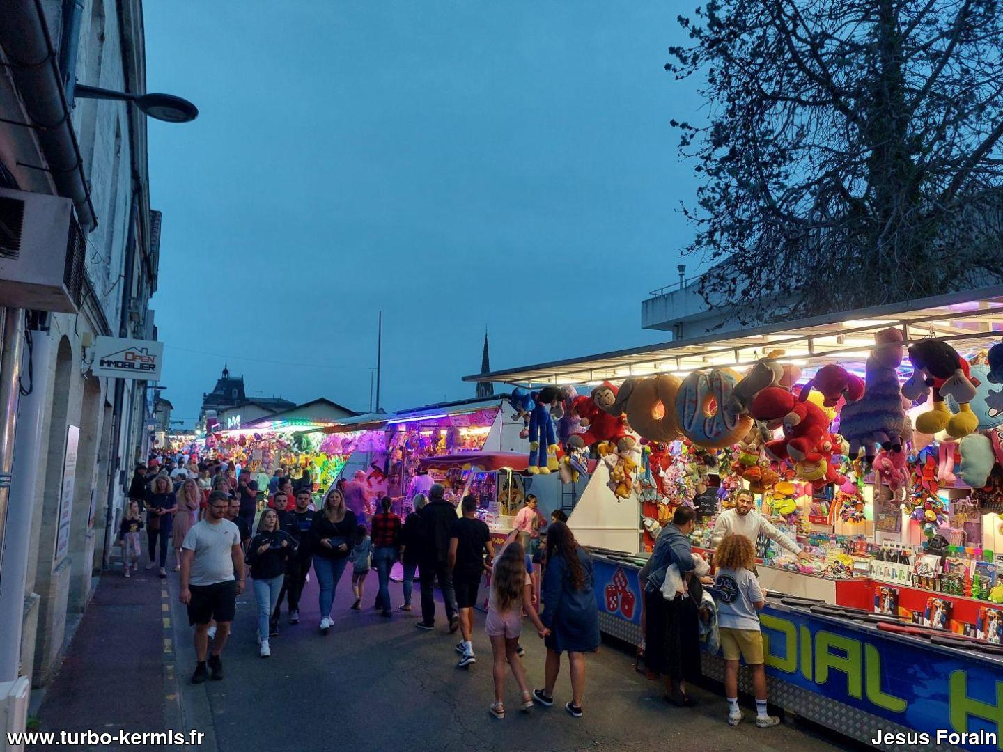/photos/2023/Coutras (33) - Fêtes de Coutras 🎢 TURBO KERMIS 🎡